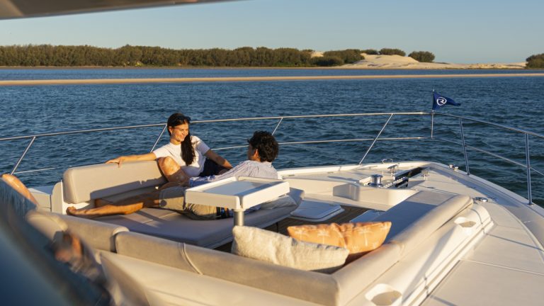 58 Sports Motor Yacht – Riviera – Australia’s Premium Luxury Motor ...