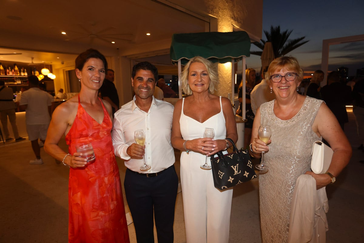 Riviera reveals new Sports Motor Yacht during a spectacular launch ...