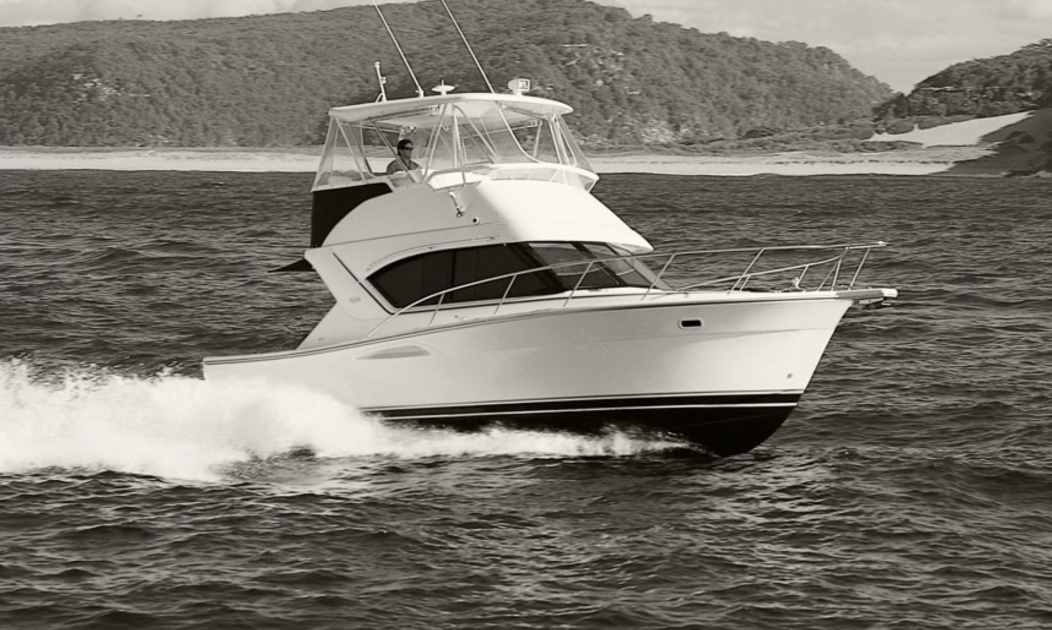 Riviera 3350 Open Flybridge – Riviera – Australia’s Premium Luxury ...