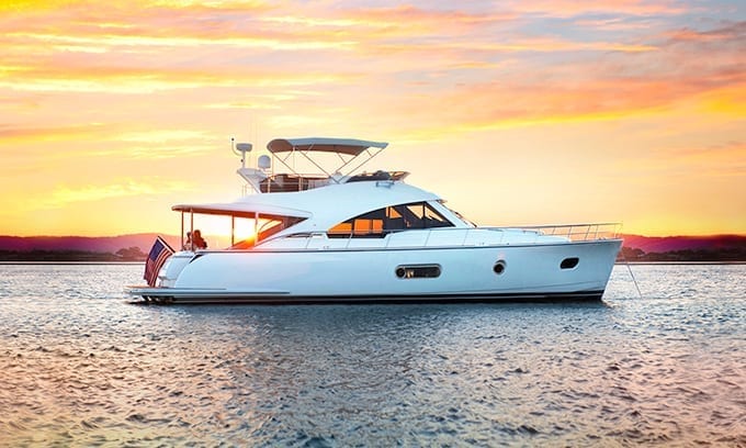 Riviera to display the timeless classic Belize 54 Daybridge at Fort ...