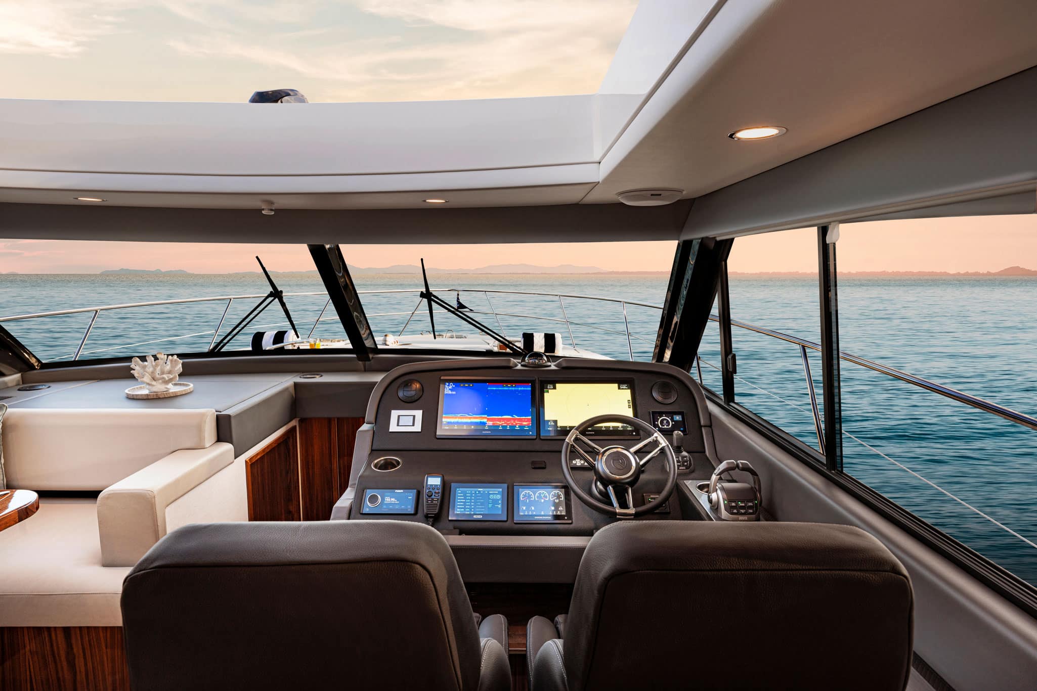 Two SUV European Premieres At Cannes Yachting Festival - Riviera ...