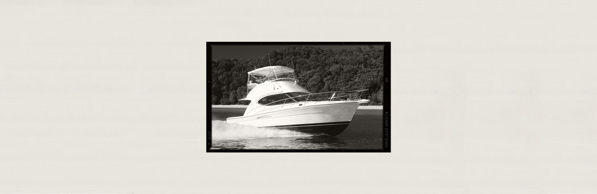 Riviera 33 Open Flybridge – Riviera – Australia’s Premium Luxury Motor ...