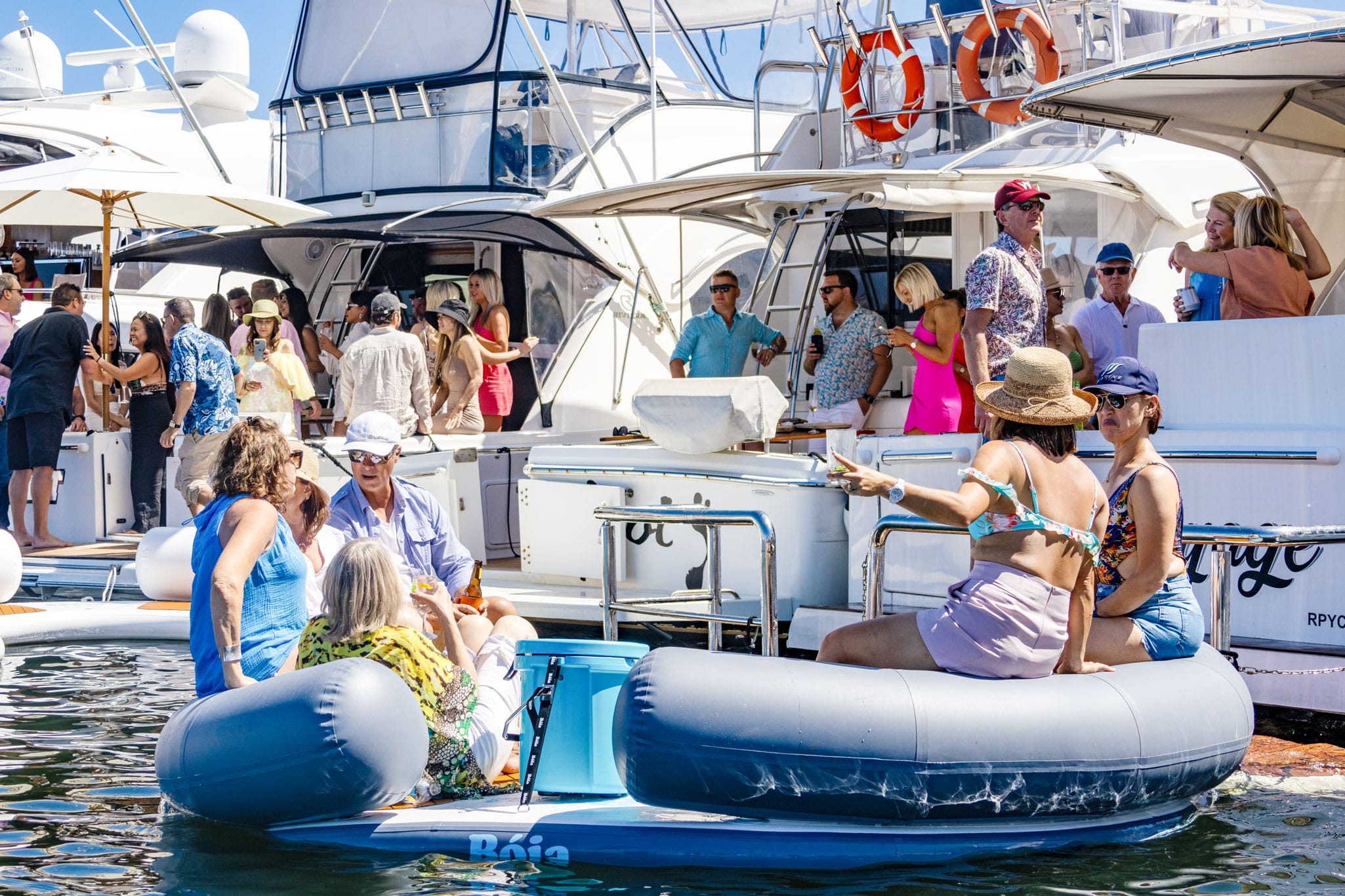 Perth’s Exclusive Riviera Raft-Up A Jewel In The Crown Of Annual ...