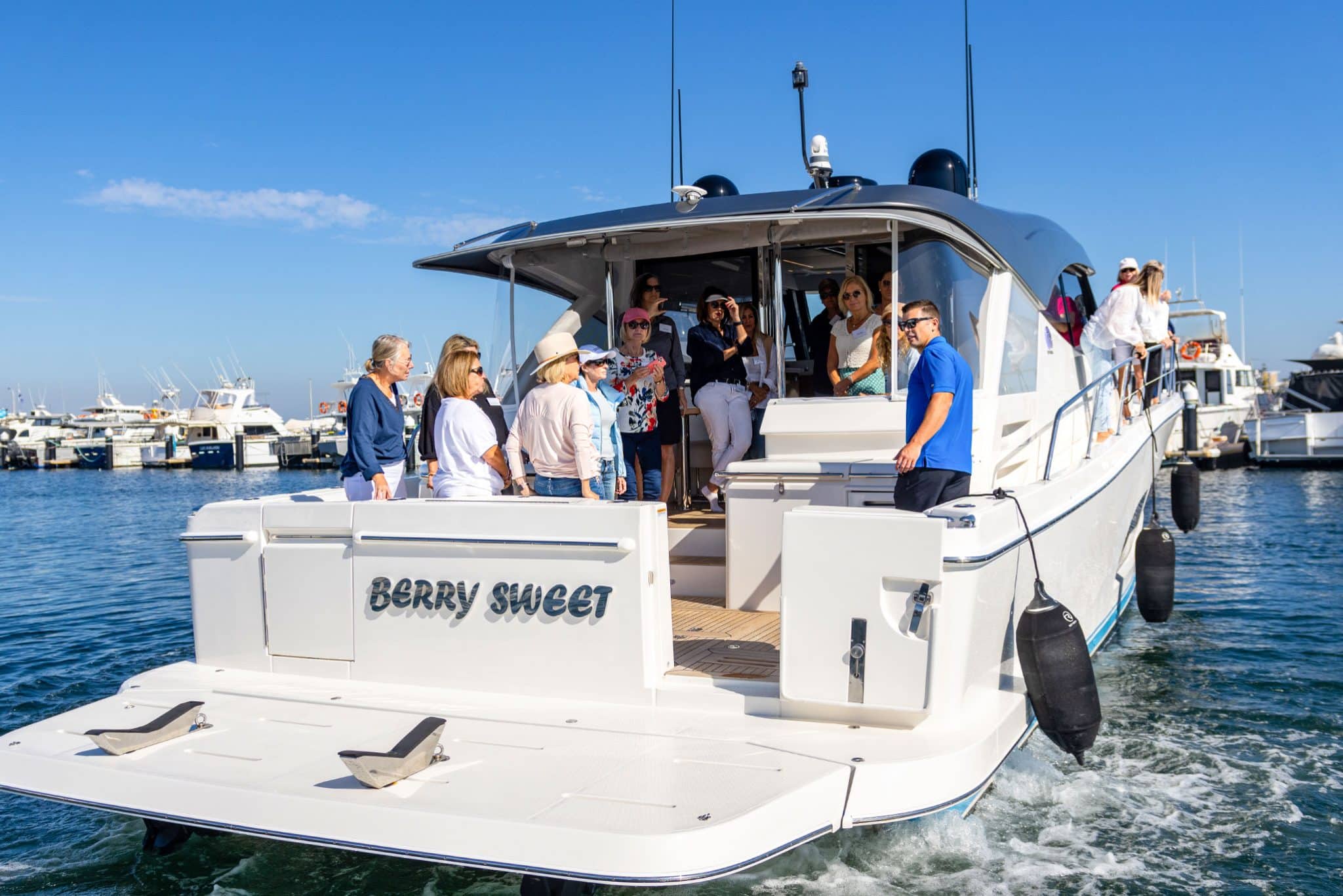Perth Ladies Day Reinforces Boat Handling And Safety Skills – Riviera ...