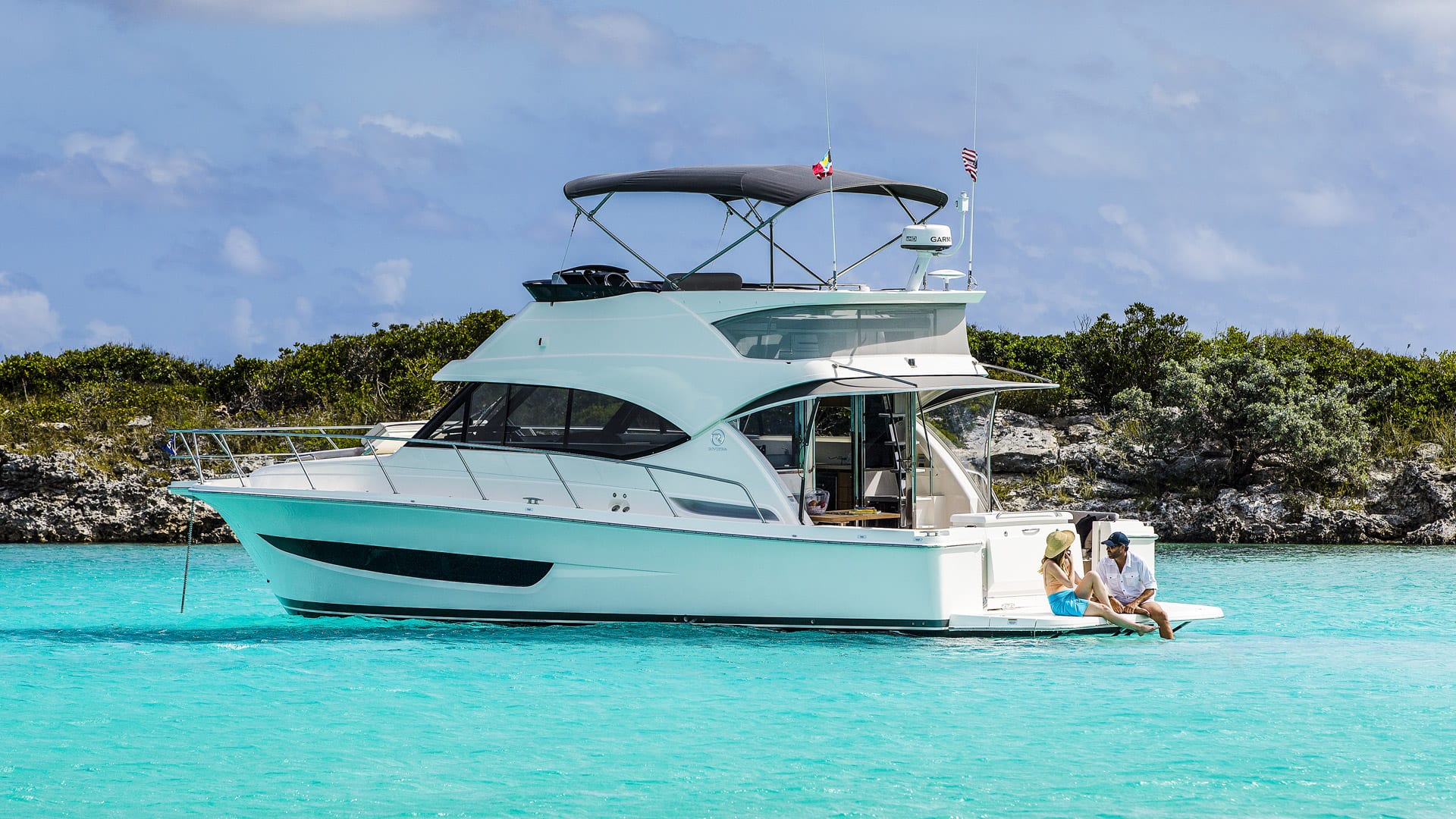Riviera 39 Open Flybridge – Riviera – Australia’s Premium Luxury Motor ...