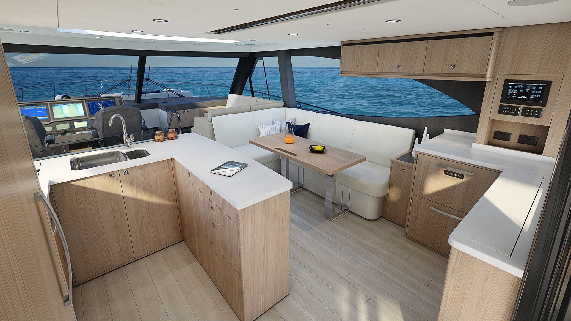 585 SUV – World Premiere - R Marine Jacksons