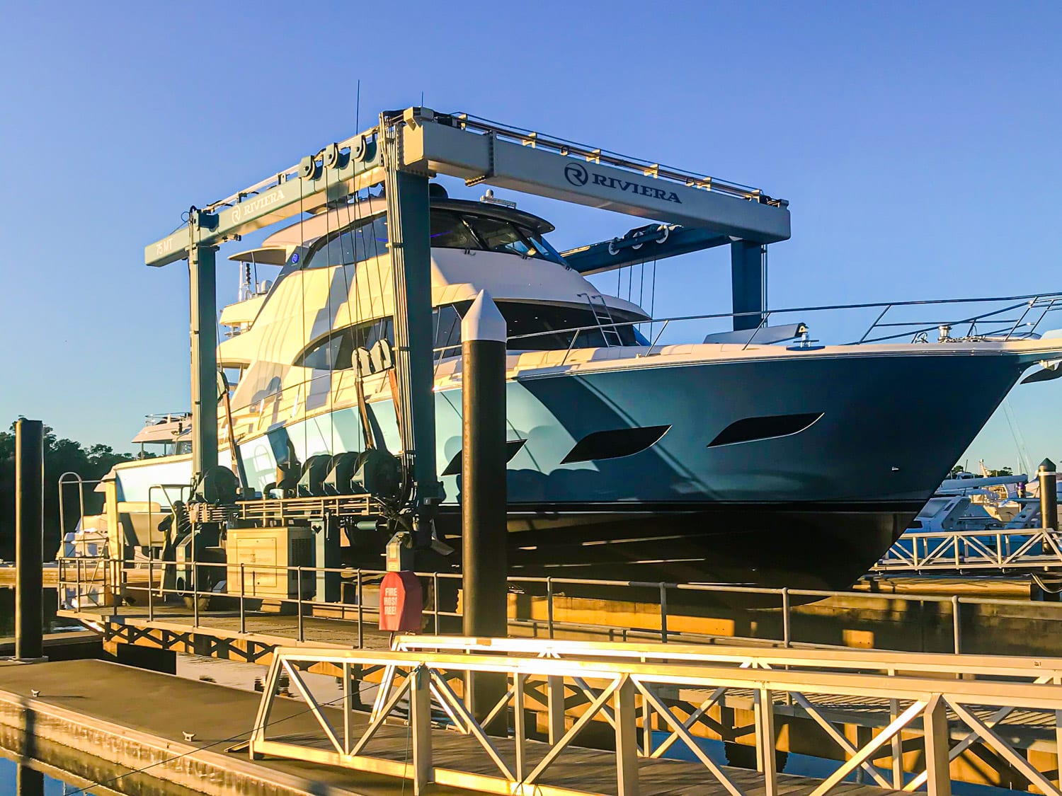 Riviera celebrates the launch of the 20th Sports Motor Yacht – Riviera ...
